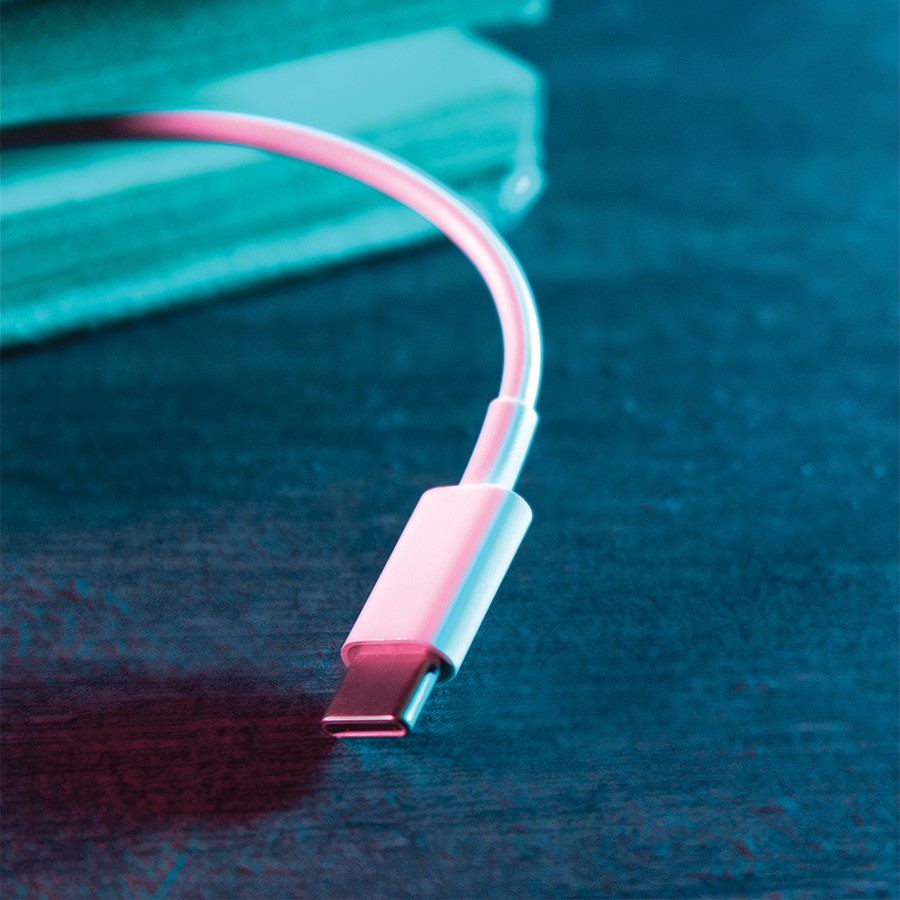 USB-C cable for PS5 controller | Subsonic